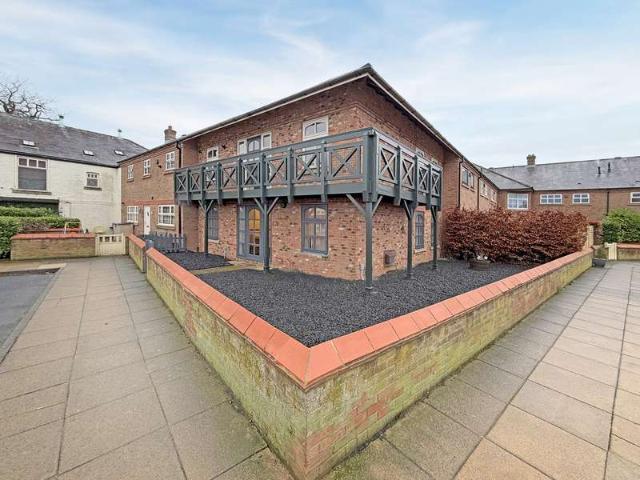1 Bedroom Flat