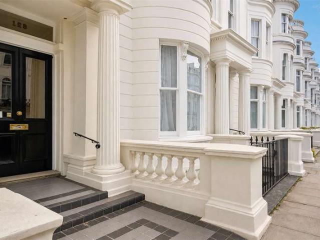 1 Bedroom Flat