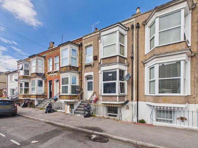 1 Bedroom Flat