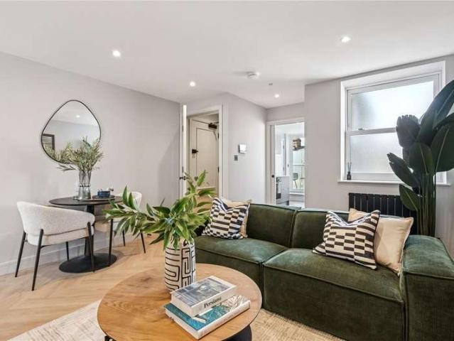 1 Bedroom Flat