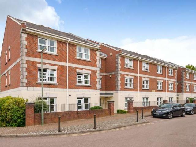 1 Bedroom Flat