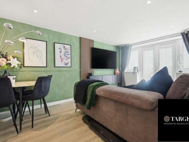 1 Bedroom Flat