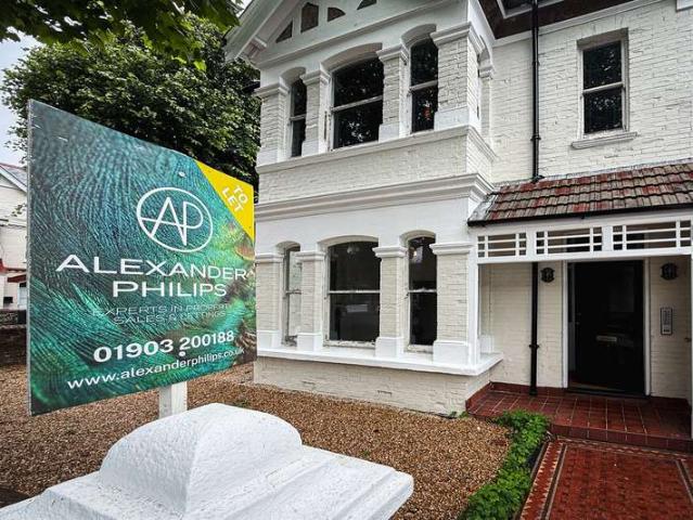 1 Bedroom Flat
