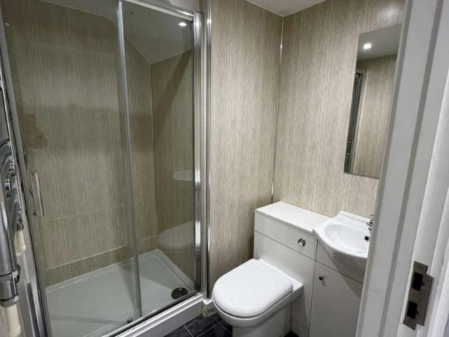 1 Bedroom Flat