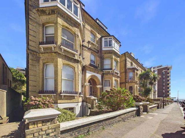 1 Bedroom Flat