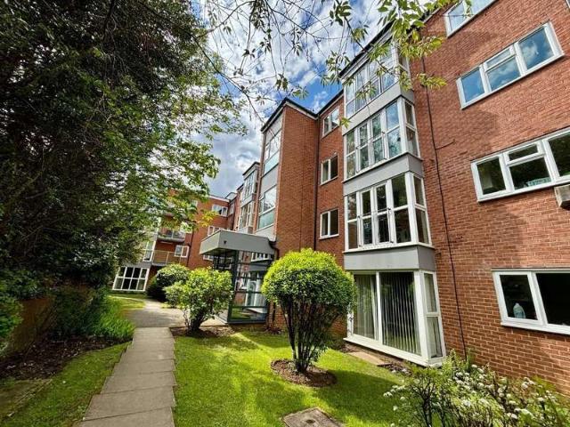 1 Bedroom Flat