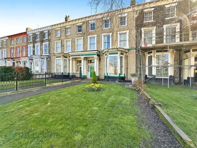 1 Bedroom Flat
