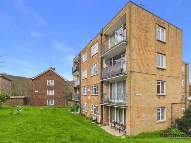 1 Bedroom Flat
