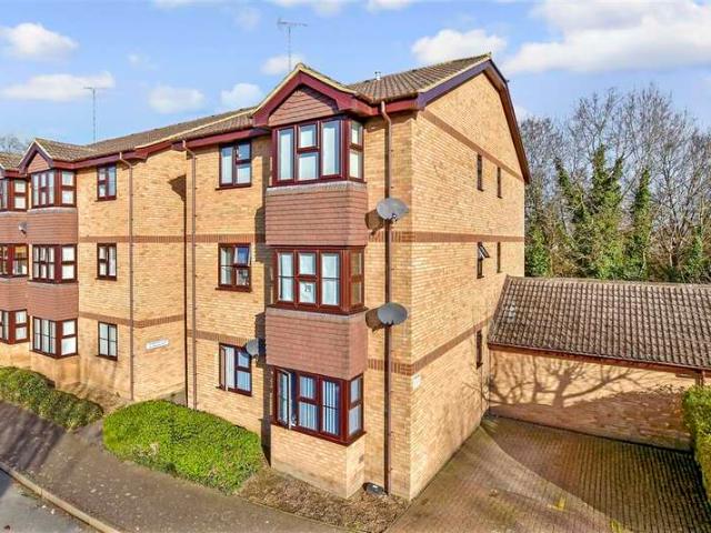 1 Bedroom Flat