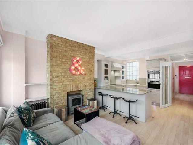 1 Bedroom Flat
