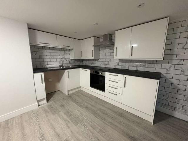 1 Bedroom Flat
