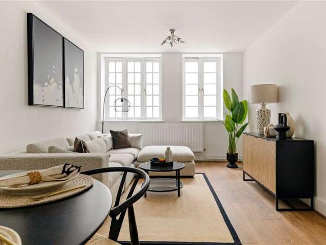 1 Bedroom Flat