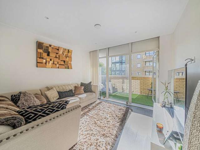 1 Bedroom Flat