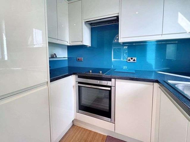 1 Bedroom Flat