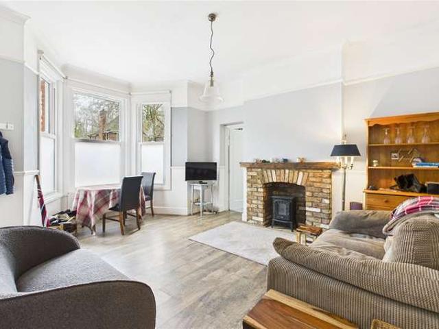 1 Bedroom Flat
