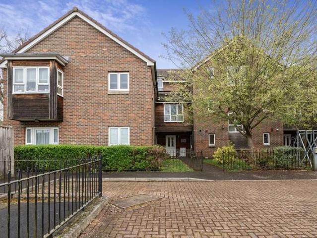 1 Bedroom Flat