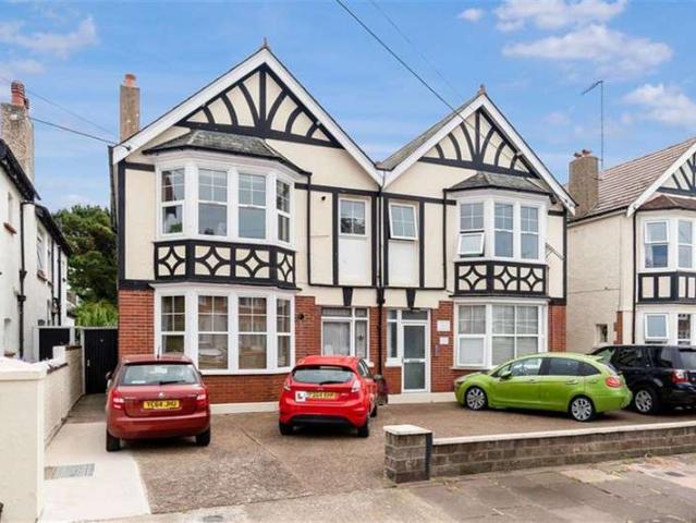 1 Bedroom Flat