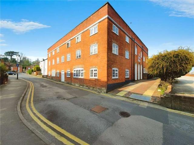 1 Bedroom Flat