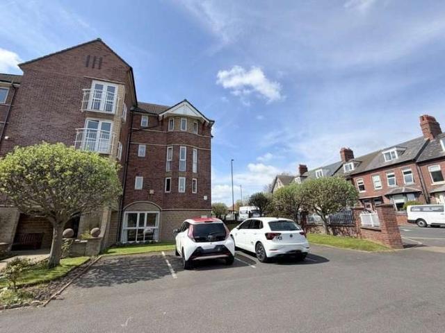 1 Bedroom Flat