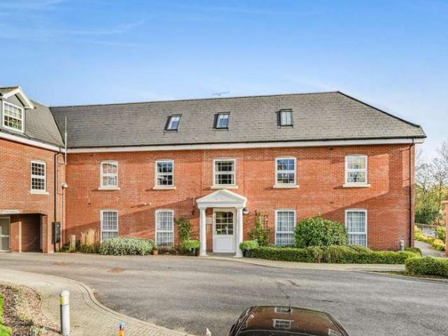 1 Bedroom Flat