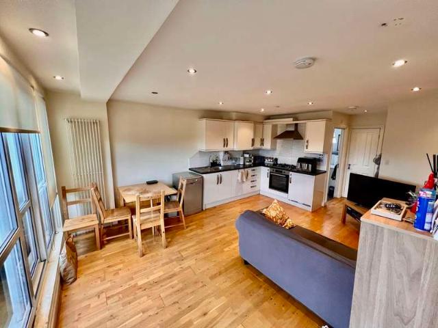 1 Bedroom Flat