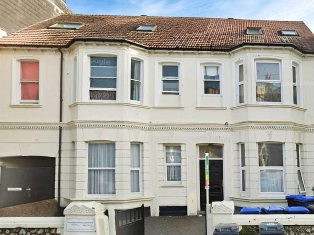 1 Bedroom Flat