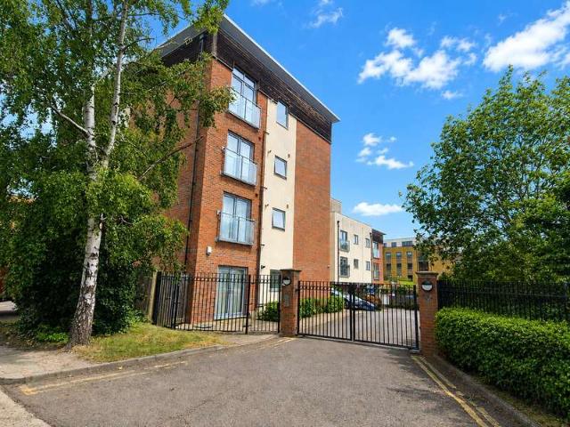 1 Bedroom Flat