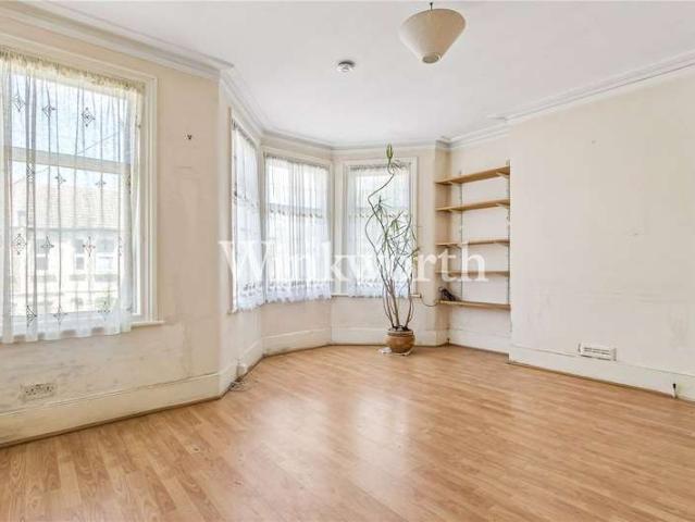 1 Bedroom Flat
