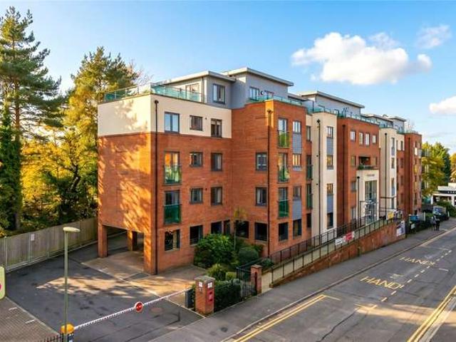 1 Bedroom Flat