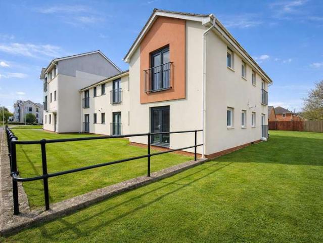1 Bedroom Flat