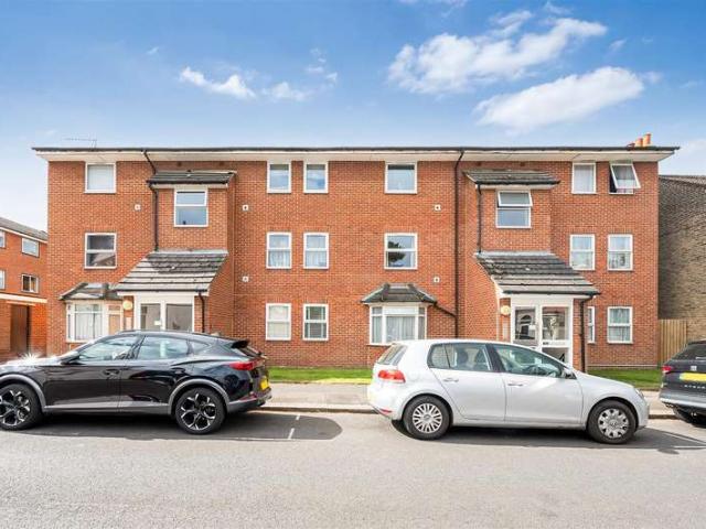 1 Bedroom Flat