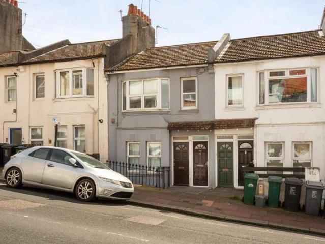 1 Bedroom Flat