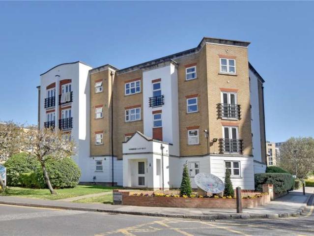 1 Bedroom Flat