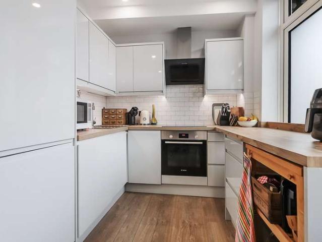 1 Bedroom Flat