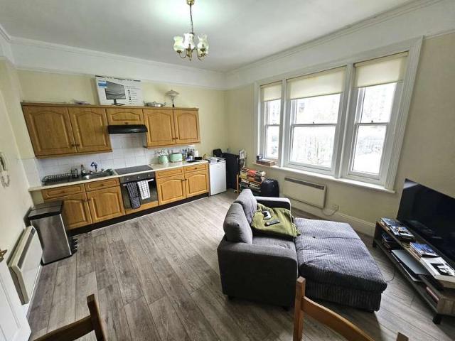 1 Bedroom Flat