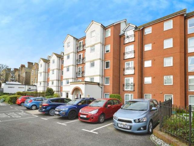 1 Bedroom Flat