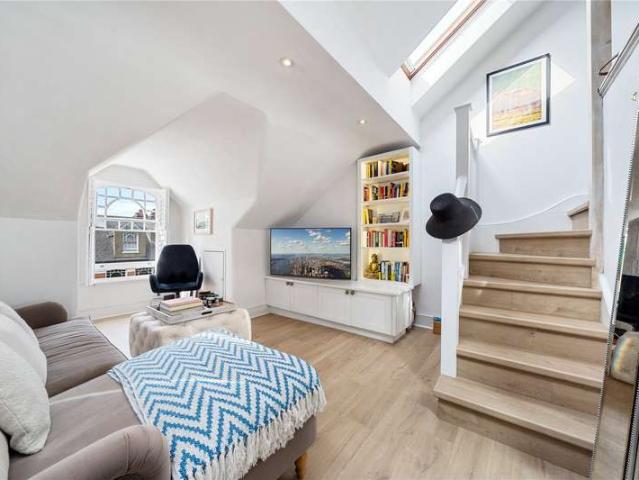 1 Bedroom Flat