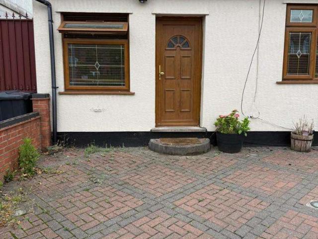 1 Bedroom Flat