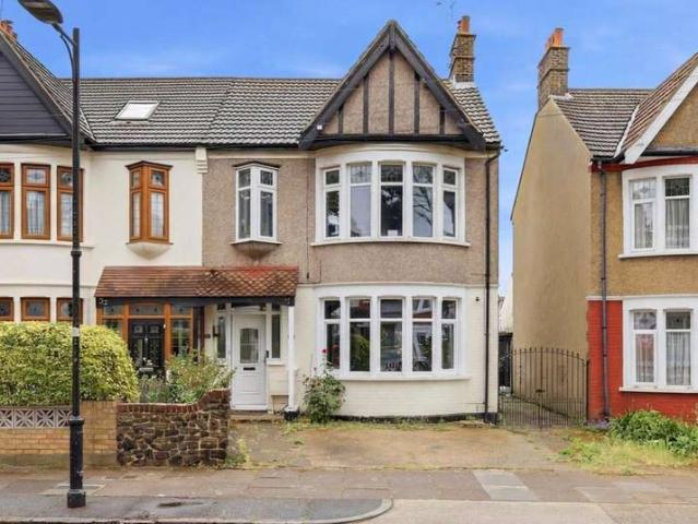 1 Bedroom Flat