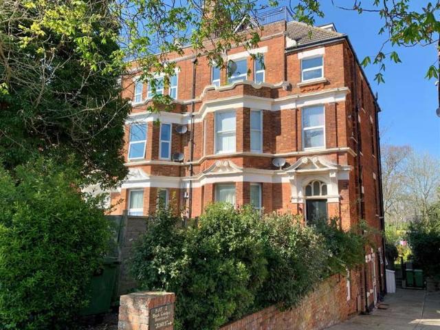 1 Bedroom Flat