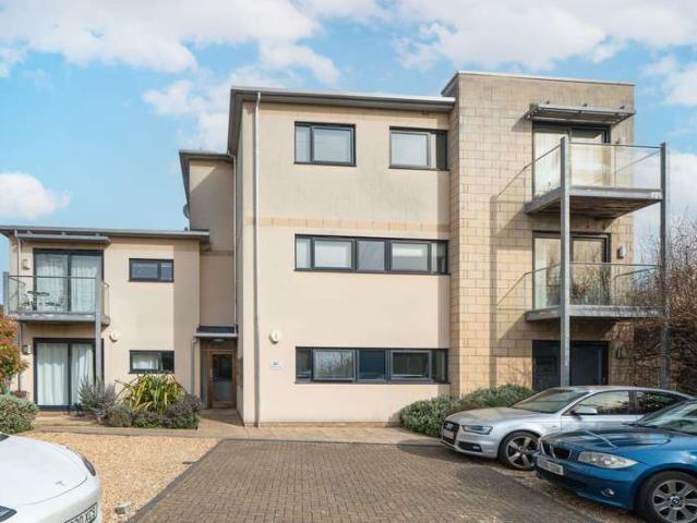 1 Bedroom Flat