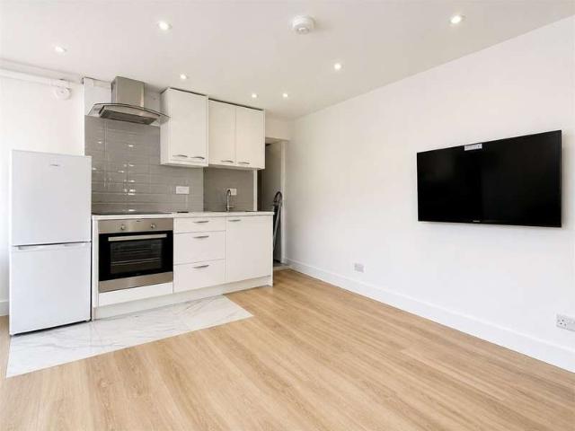 1 Bedroom Flat