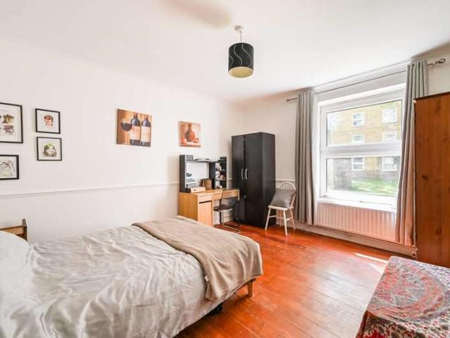 1 Bedroom Flat