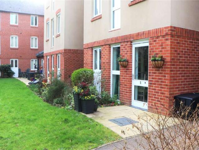 1 Bedroom Flat
