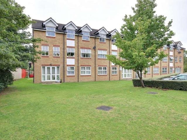 1 Bedroom Flat