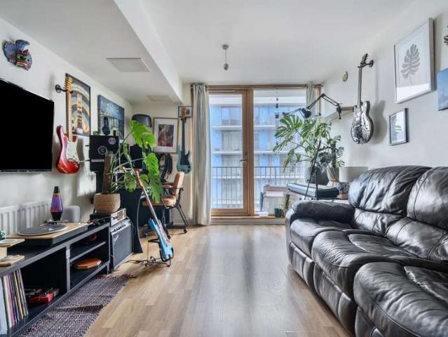 1 Bedroom Flat