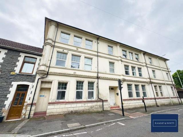 1 Bedroom Flat