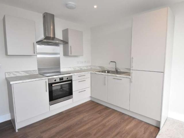 1 Bedroom Flat