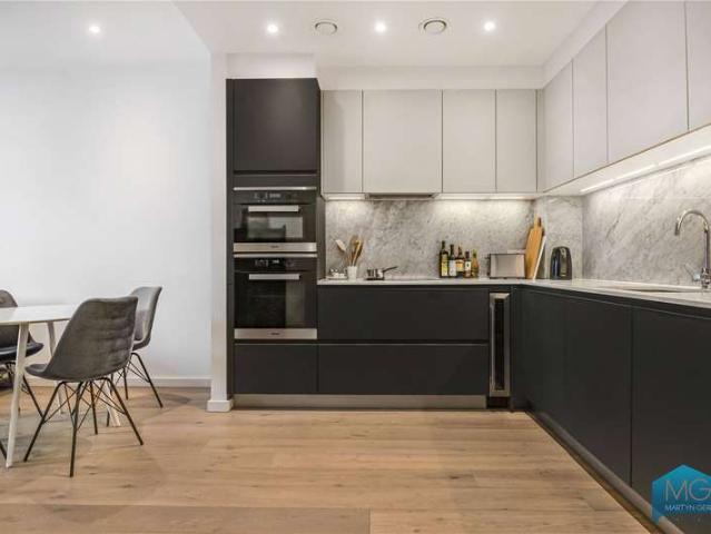 1 Bedroom Flat