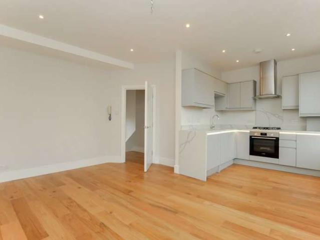 1 Bedroom Flat